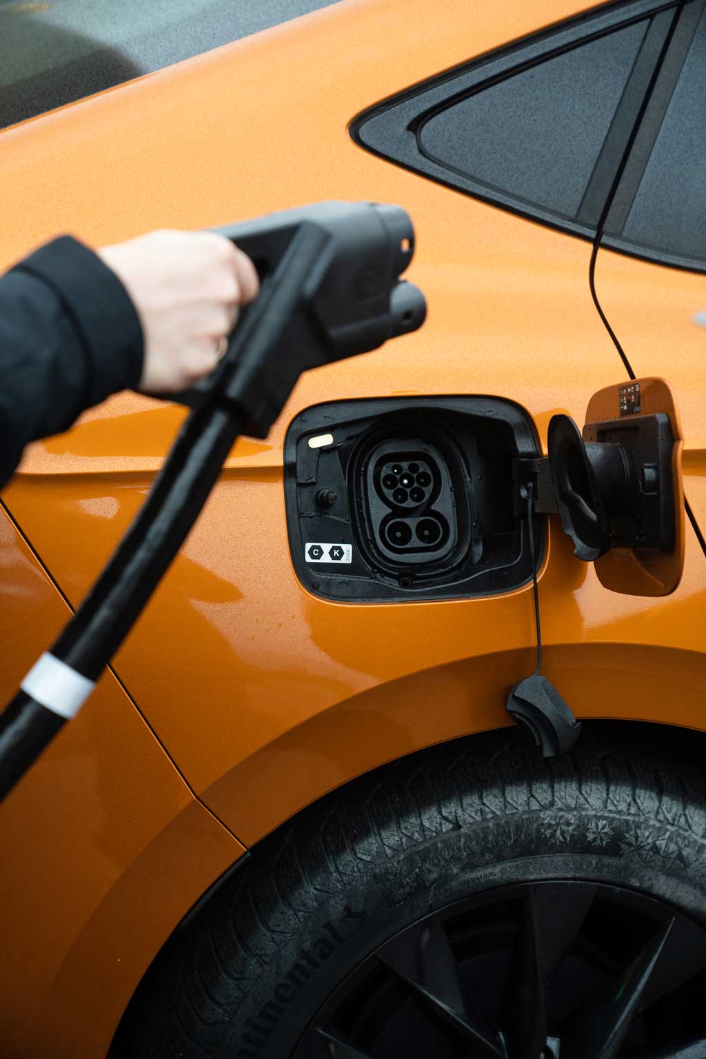 Enkel, billig og rask lynlading - Uno-X